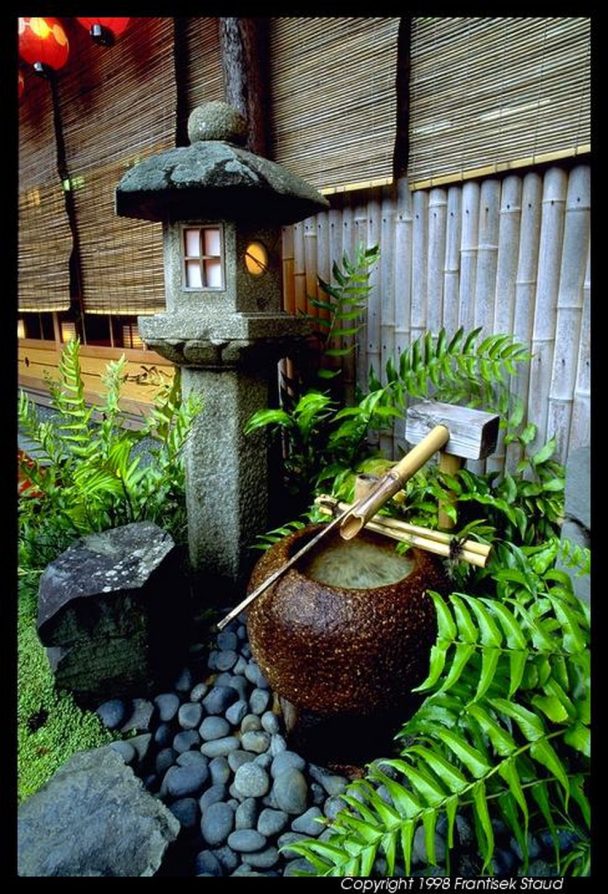 35 Fascinating Japanese Garden Design Ideas - Page 4 - Gardenholic