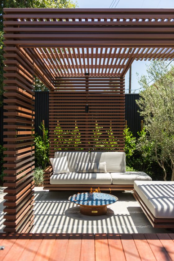 50 Beautiful Pergola Design Ideas For Your Backyard - Page 44 - Gardenholic